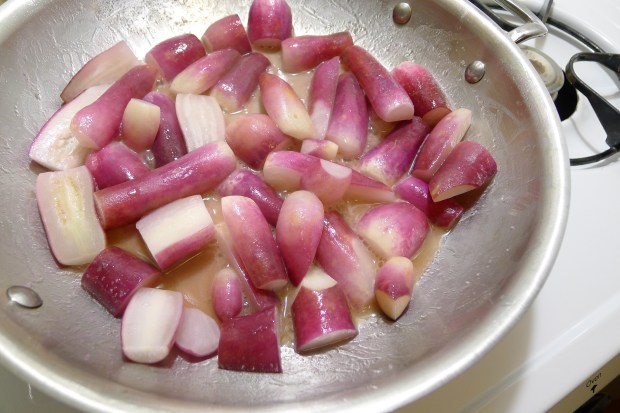 French Breakfast Radishes Sautéed in Butter – coolcookstyle